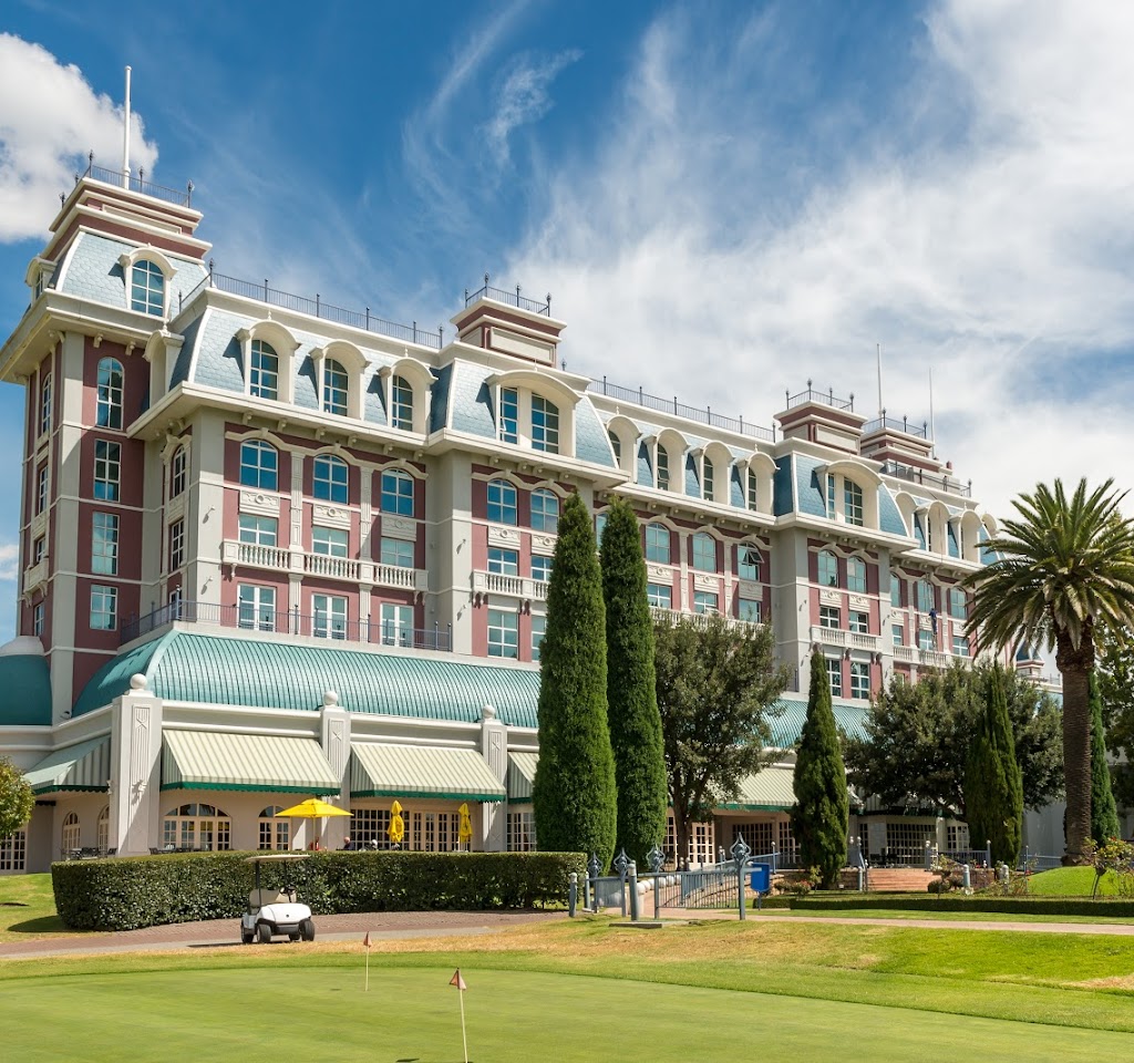 Peermont Walmont Hotel at Graceland - BNB Finder
