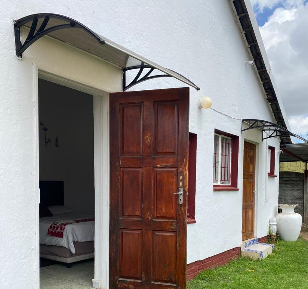 Royalchestnut Guest House - BNB Finder