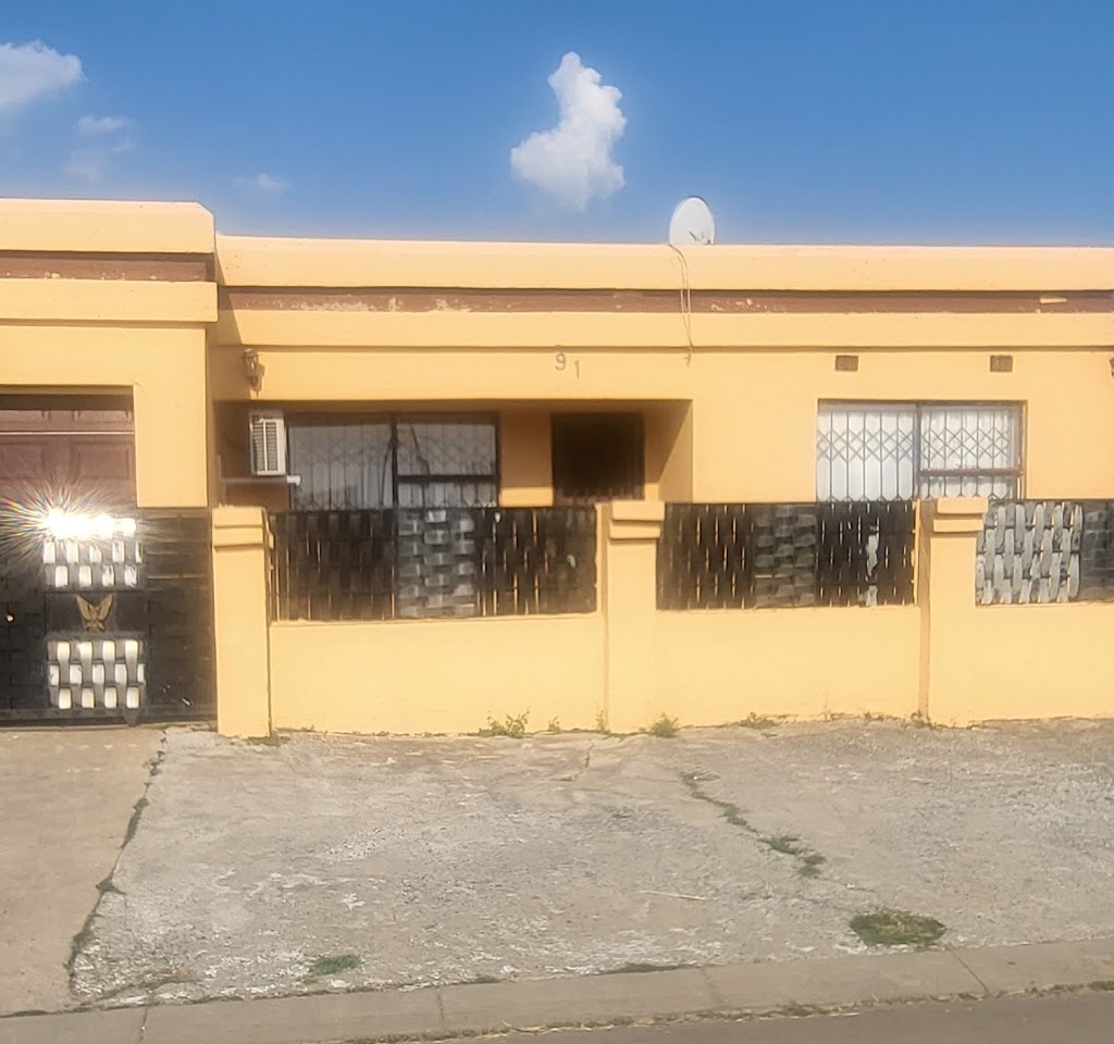 Mapholoba Residence - BNB Finder